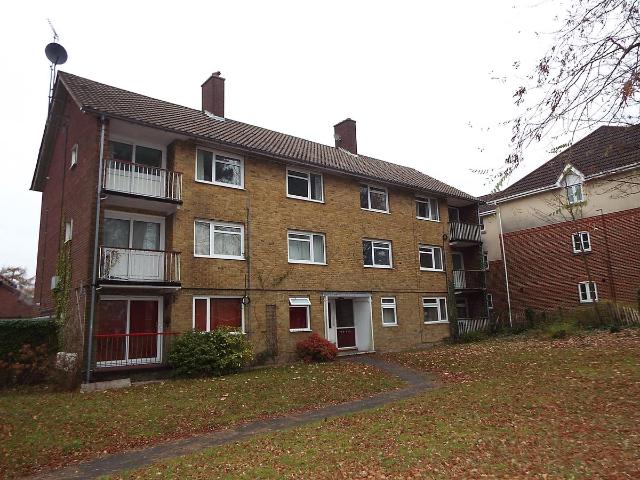 Winchester Road, Southampton SO16, 2 bed flat to rent, £1,050 pcm | PrimeLocation