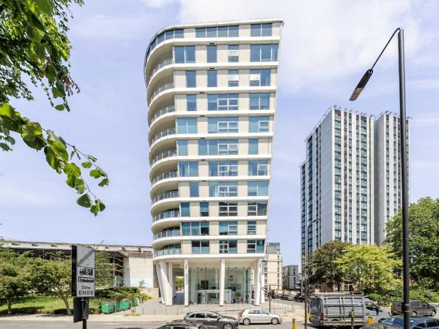 Winchester Road, St.John's Wood NW3, 2 bed flat to rent, £6,000 pcm | PrimeLocation