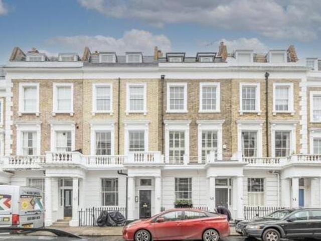 Winchester Street, London, Studio Flat For