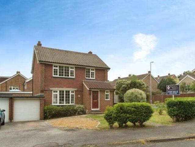 Winchester Way, Eastbourne, 3 Bedroom Detached