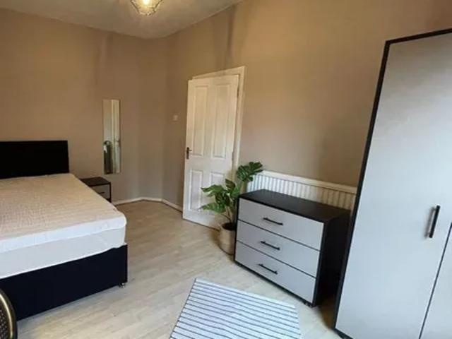 Winchfield Road, Liverpool, L15 5BU, United Kingdom | Room for rent #118629700 | Rentberry