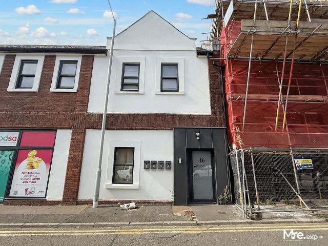 Wind Street, Neath SA11, 1 bed flat to rent, £700 pcm | PrimeLocation