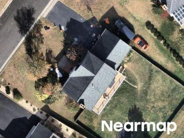 Windcrest Ln