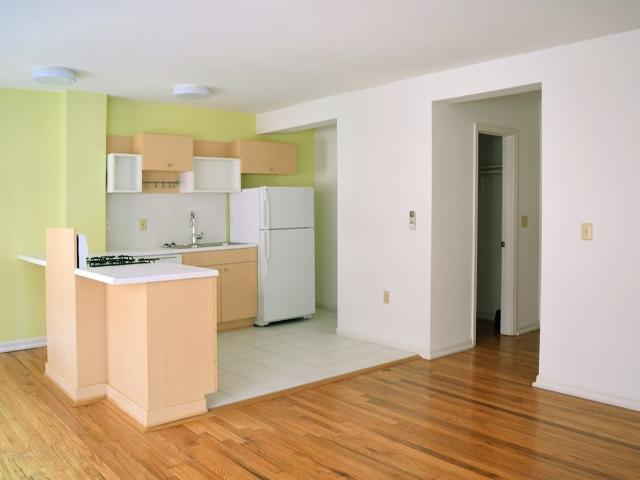 Windemere Studio Apartment for Rent at 601 E Armour Blvd, Kansas City, MO 64109 Central Hyde Park