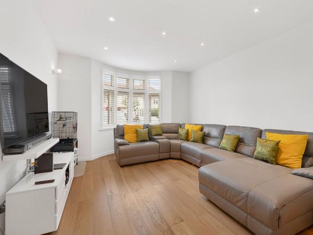 Windermere Avenue, London SW19, 5 bed detached house to rent, £4,500 pcm | PrimeLocation