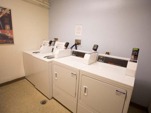 Windermere House 1 Bedroom Apartment for Rent at 1642 E 56th St, Chicago, IL 60637 Hyde Park