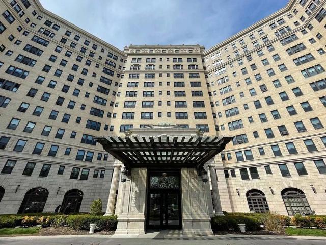 Windermere House 2 Bedroom Apartment for Rent at 1642 E 56th St, Chicago, IL 60637 Hyde Park