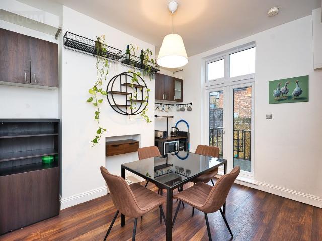 Windermere Road, Archway, Upper Holloway, London N19, 2 bed maisonette to rent, £2,500 pcm | PrimeLocation