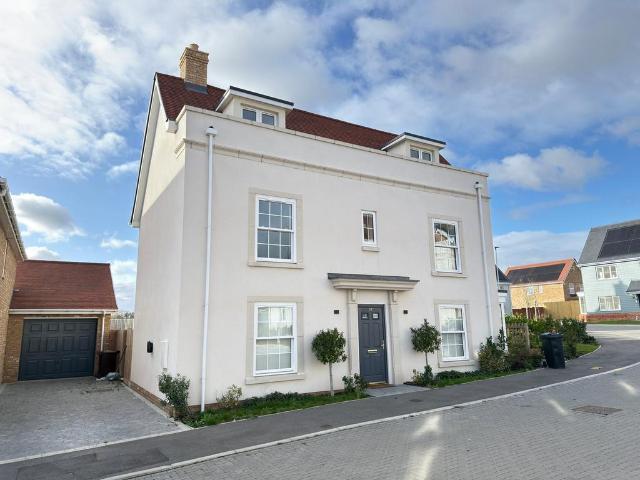 Windermere Way, Chelmsford CM3 5 bed detached house to rent £3,900 pcm £900 pw