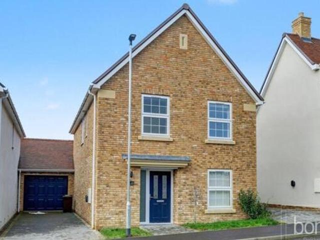 Windermere Way, Hanningfield Park, 3 Bedroom Detached