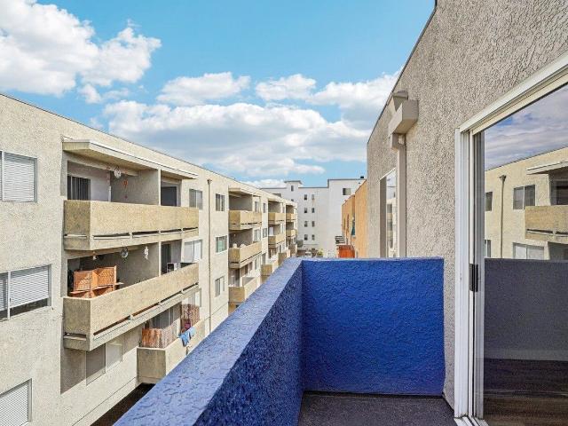 Windfaire Apartments 2 Bedroom Apartment for Rent at 11047 Otsego St, Los Angeles, CA 91601 Mid Town North Hollywood