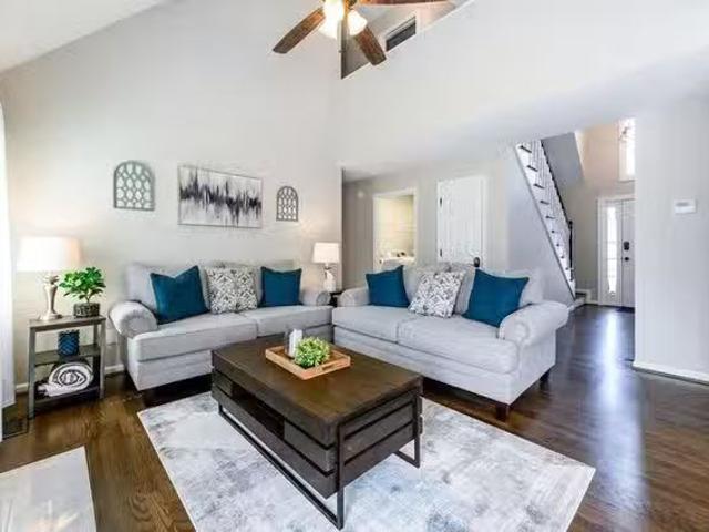 Windfield Drive
