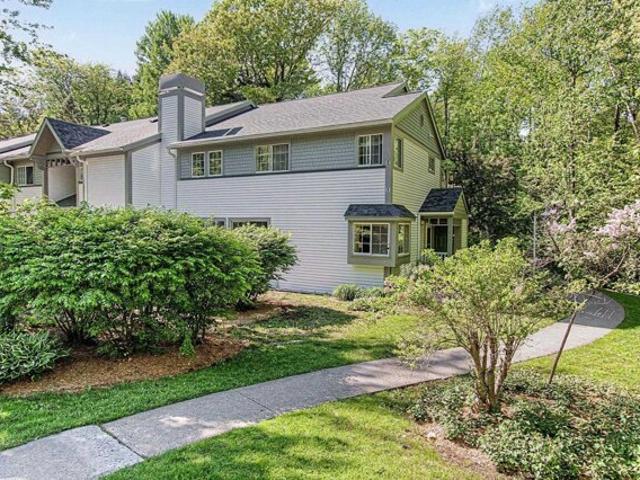 Winding Brook Dr, South Burlington, Home For Sale