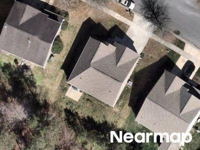 Winding River Dr