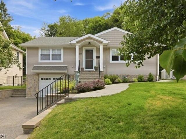 Winding Way, Cedar Grove, Home For Sale