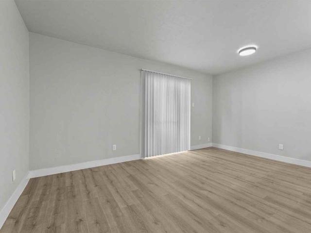 Winding Way on Emily in the Heart of Dallas 1 Bedroom Apartment for Rent at 1300 Emily St, Dallas, TX 75203