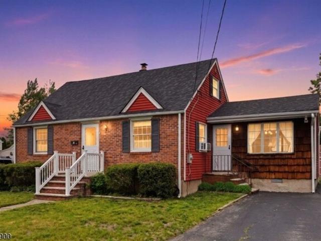 Winding Way, Pequannock Township, Home For Sale
