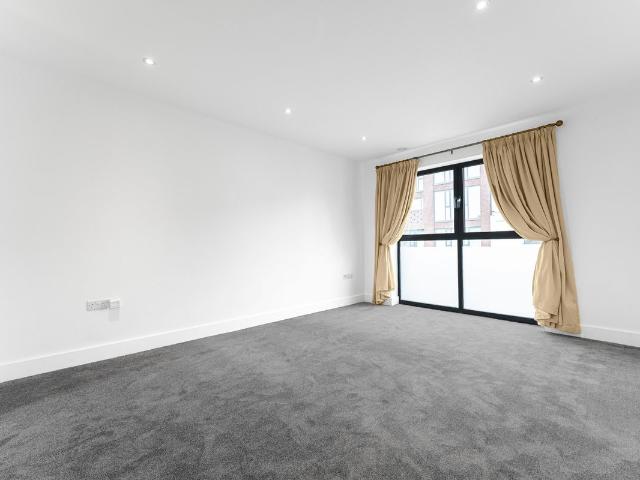 Windlass Court, 2c Vyner Street, London E2, 1 bed flat to rent, £2,300 pcm | PrimeLocation