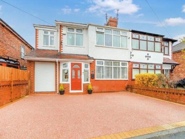 Windle, Queens Drive, St. Helens, 4 Bedroom Semi detached