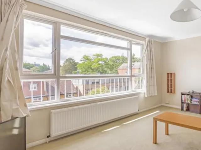 Windlesham Grove, London, SW19 6DU, United Kingdom | 2 bed apartment for rent #138933088 | Rentberry