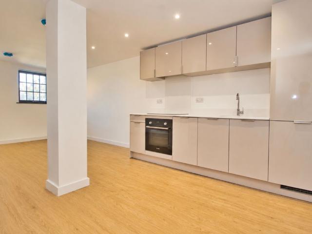 Windmill Avenue, Southall, London UB2, Southall, 1 bed flat to rent, £1,600 pcm | PrimeLocation