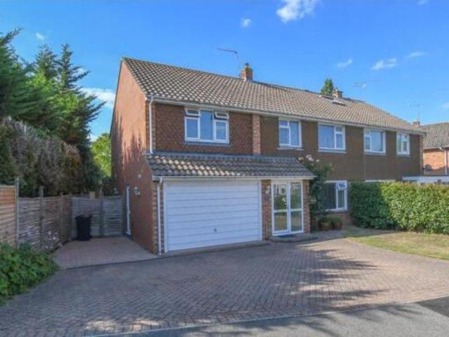 Windmill Avenue, Wokingham, 5 Bedroom Semi detached