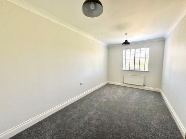 Windmill Lane, Epsom
