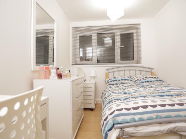 Windmill Lane – Room 4