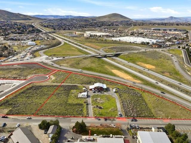 Windmill Rd, Richland, WA 99352