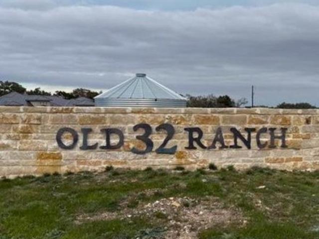 Windmill Ridge Dr, Blanco, TX 78606