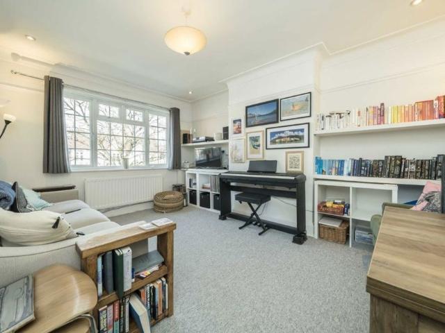 Windmill Road, W5, London