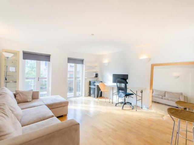 Windmill Street, Fitzrovia, London, W1T 2 bed flat to rent £3,250 pcm £750 pw