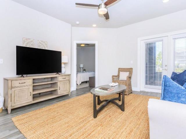 Windsor at Manhattan 2 Bedroom Apartment for Rent at 1499 Central Park Blvd, Harvey, LA 70058