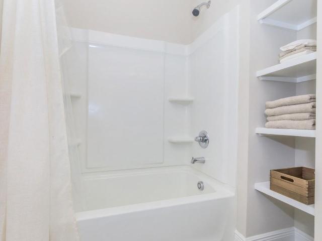Windsor at Manhattan 2 Bedroom Apartment for Rent at 1499 Central Park Blvd, Harvey, LA 70058