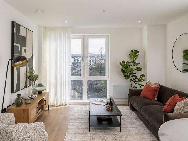 Windsor Bridge Road, Bath BA2 1 bed flat to rent £1,595 pcm £368 pw