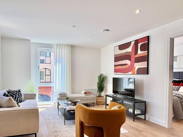 Windsor Bridge Road, Bath BA2, 1 bed flat to rent, £1,775 pcm | PrimeLocation