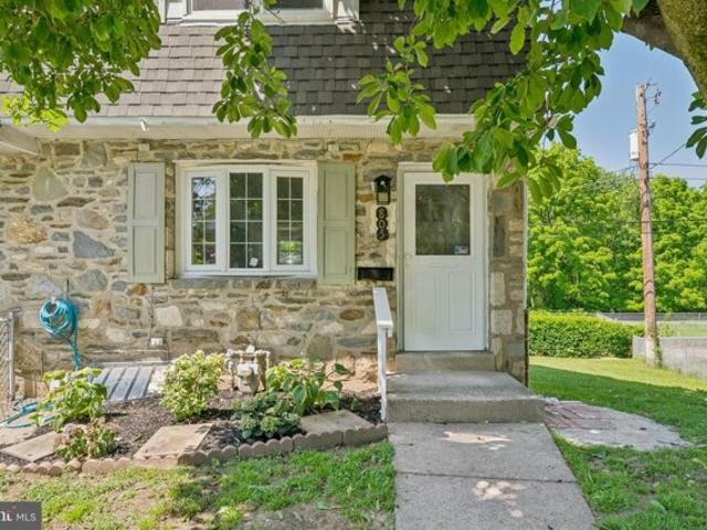 Windsor Cir, Folcroft, Home For Sale