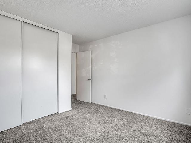 Windsor Court Apartments 2 Bedroom Apartment for Rent at 5920 Sw Erickson Ave, Beaverton, OR 97005 Central Beaverton