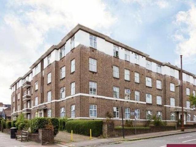 Windsor Court, Golders Green Road, 2 Bedroom Apartment