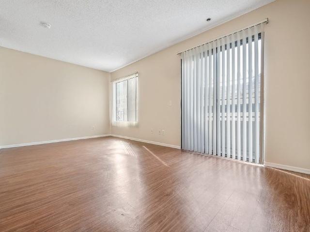 Windsor Court 1 Bedroom Apartment for Rent at 900 Irolo St, Los Angeles, CA 90006 Wilshire Center Koreatown