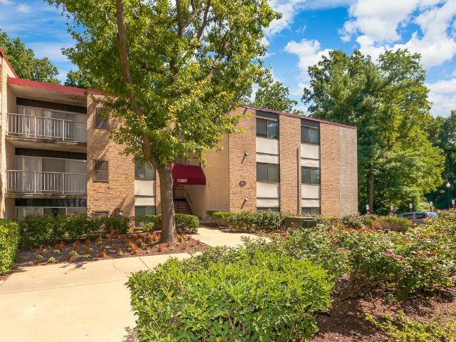 Windsor Courts 2 Bedroom Apartment for Rent at 13802 Castle Boulevard, Fairland, MD 20904 Fairland