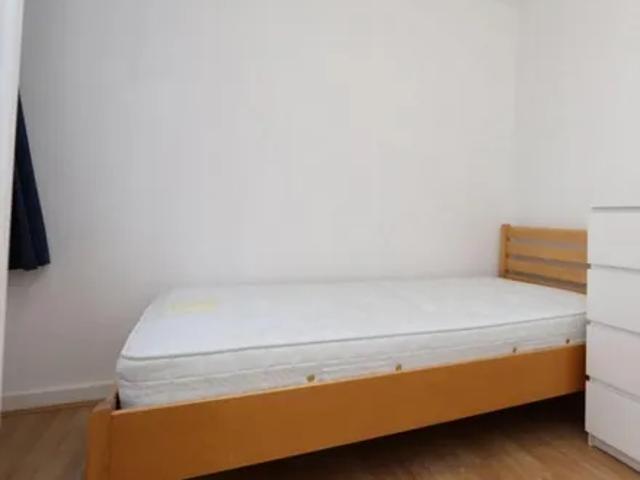 Windsor Crescent, London, HA9 9AW, United Kingdom | Room for rent #154575515 | Rentberry