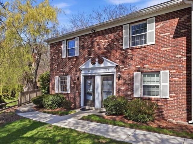 Windsor Dr Unit,framingham, Condo For Sale