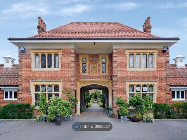 Windsor Forest Court, Ascot SL5, 2 bed flat to rent, £1,895 pcm | PrimeLocation