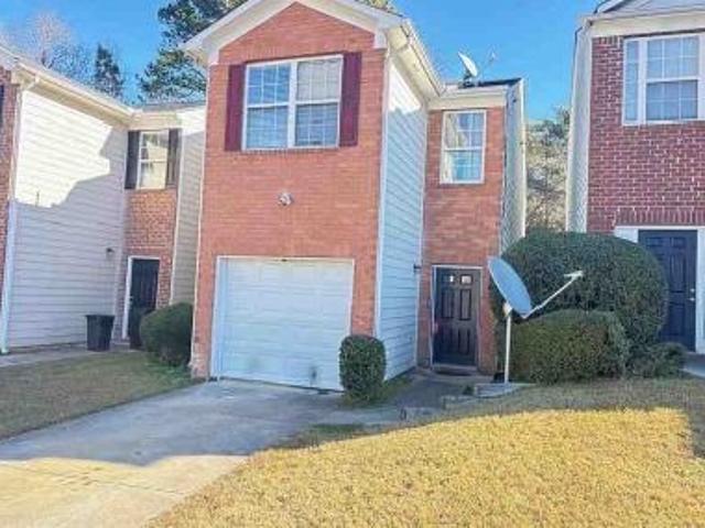 Windsor Forrest Ln