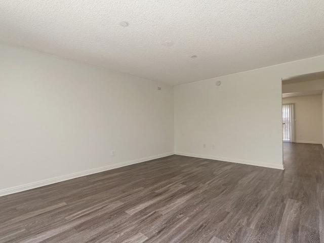 Windsor Garden Apartment Homes 2 Bedroom Apartment for Rent at 1651 Mitchell Ave, Tustin, CA 92780 Tustin