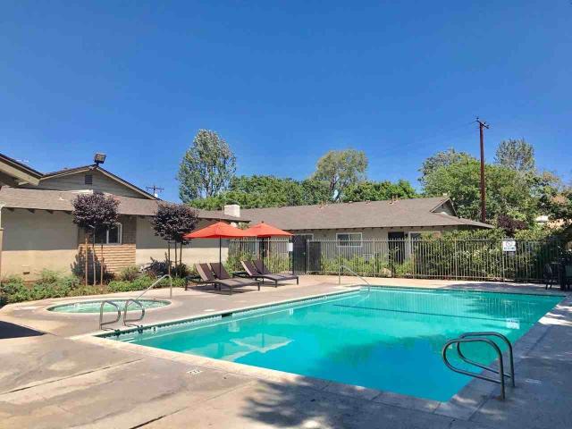 Windsor Garden Apartment Homes 2 Bedroom Apartment for Rent at 1651 Mitchell Ave, Tustin, CA 92780 Tustin