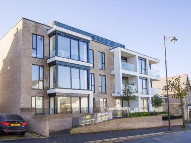 Windsor Gardens, Windsor Road, 2 Bedroom Flat