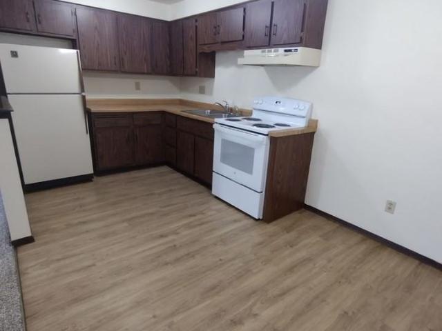 Windsor Heights 1 Bedroom Apartment for Rent at 1398 Kingston Ter, Bellevue, WI 54302 Bellevue