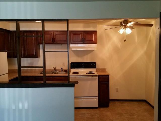 Windsor Heights 1 Bedroom Apartment for Rent at 1398 Windsor Drive, Bellevue, WI 54302 Bellevue